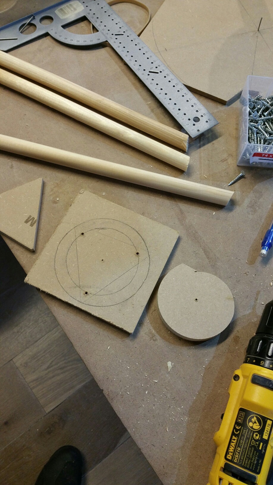 beton en hout8 - Beqwaam Workshops